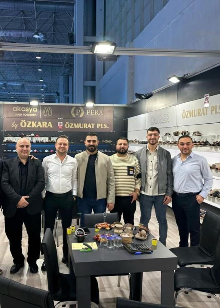 Akasya Walk Together